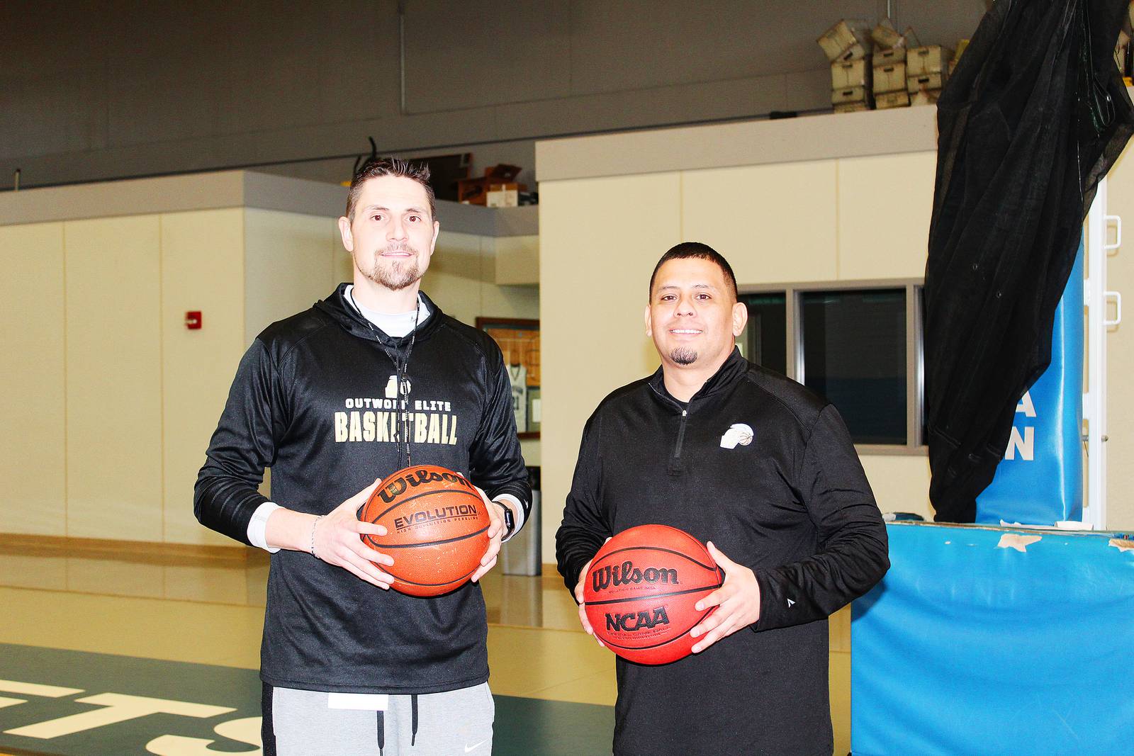 Sterling grads take basketball to a new level of learning – Shaw Local