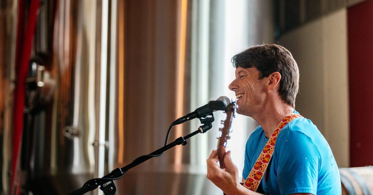 Singer songwriter Dan Maguire to perform at Preservation Geneva April ...