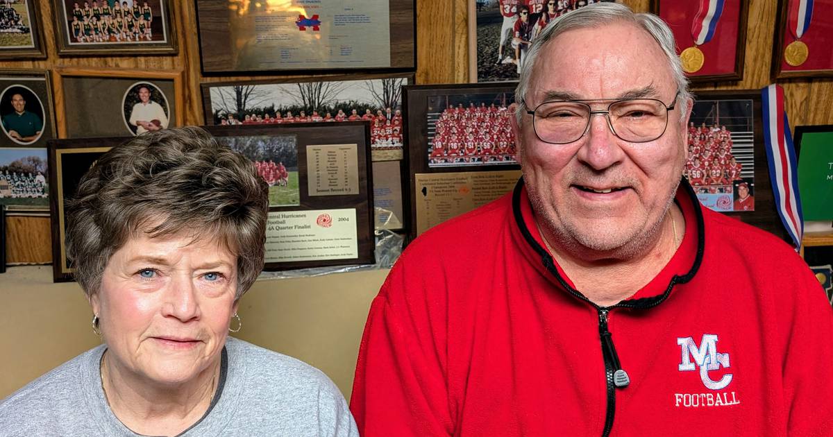 Terry Stanger, at long last, named to IHSFCA Hall of Fame – Shaw Local