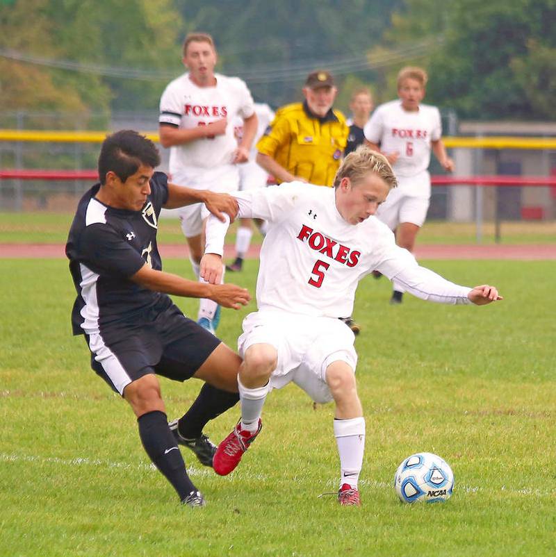 Soccer: Foxes' family ties – Shaw Local