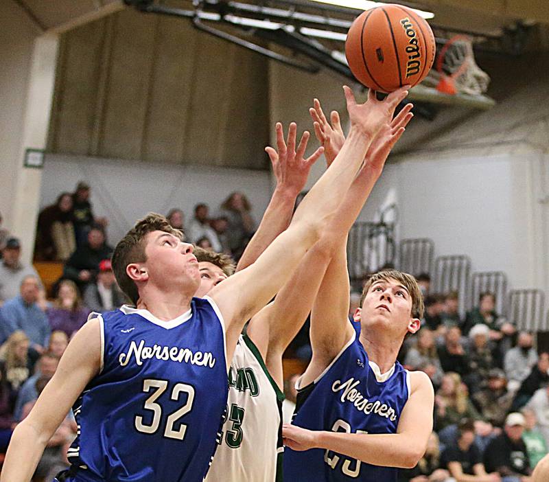 Photos: Midland vs Newark boys basketball in the Class 1A Midland ...