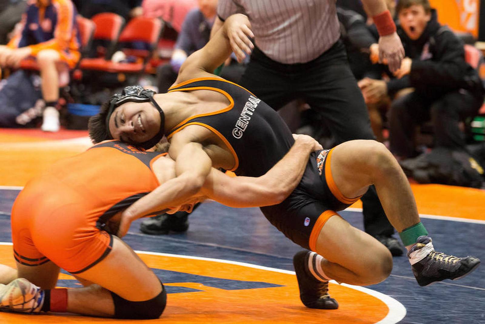 High school wrestling: Crystal Lake Central falls to Washington in ...