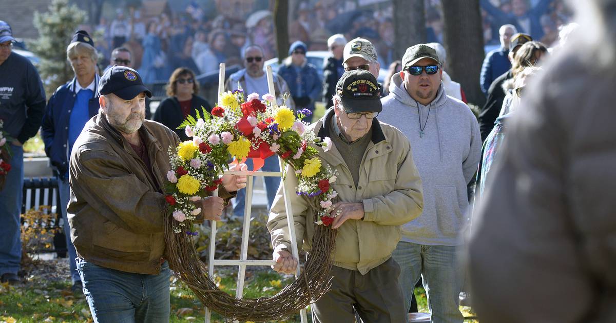 Photos: Ottawa hosts Veterans Day ceremony – Shaw Local