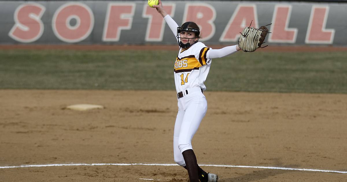 Photos: Jacobs vs. Palatine softball – Shaw Local