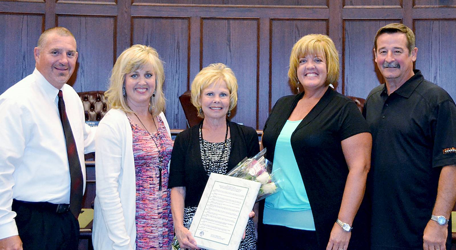 New Lenox park district board receives award, gives recognitions – Shaw ...
