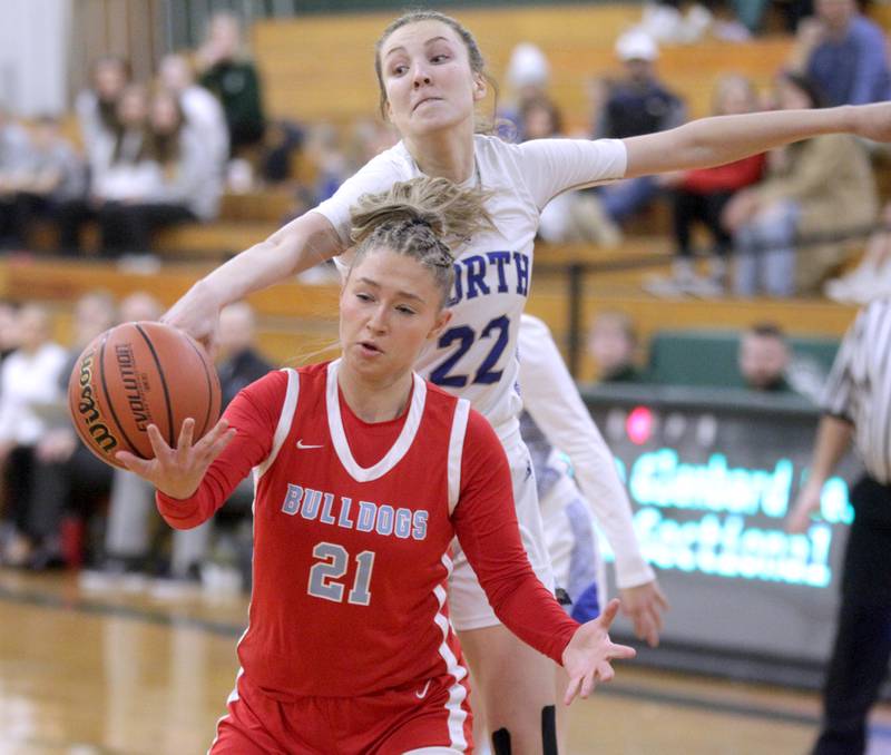 Photos: St. Charles North vs. Batavia girls basketball in Class 4A sectional semifinal – Shaw Local