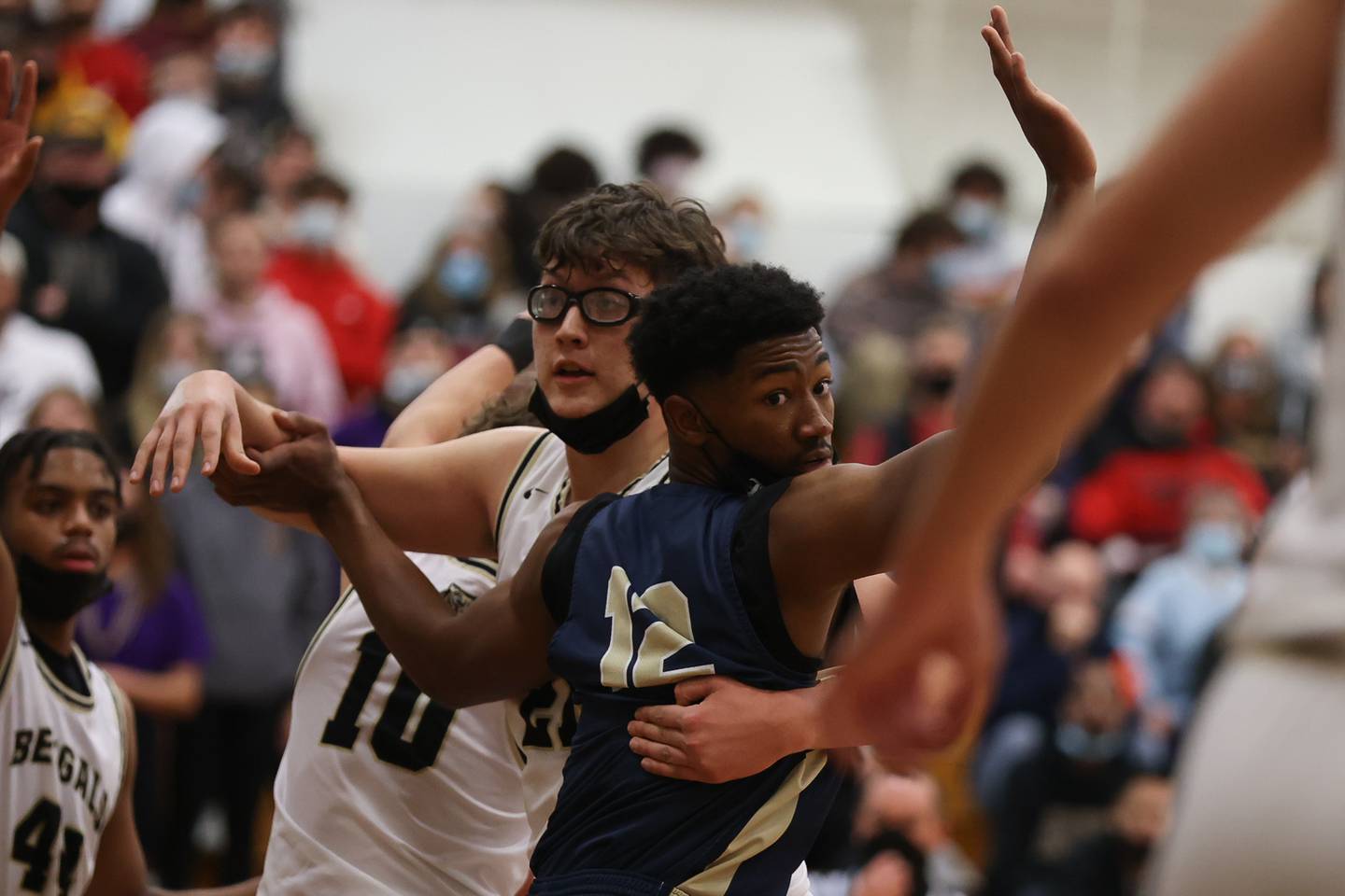 Boys Basketball: Indiana State recruit Robbie Avila, Oak Forest turn ...