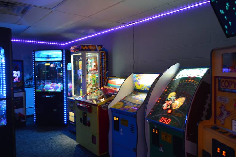 Replays Arcade open for business in downtown Dixon – Shaw Local