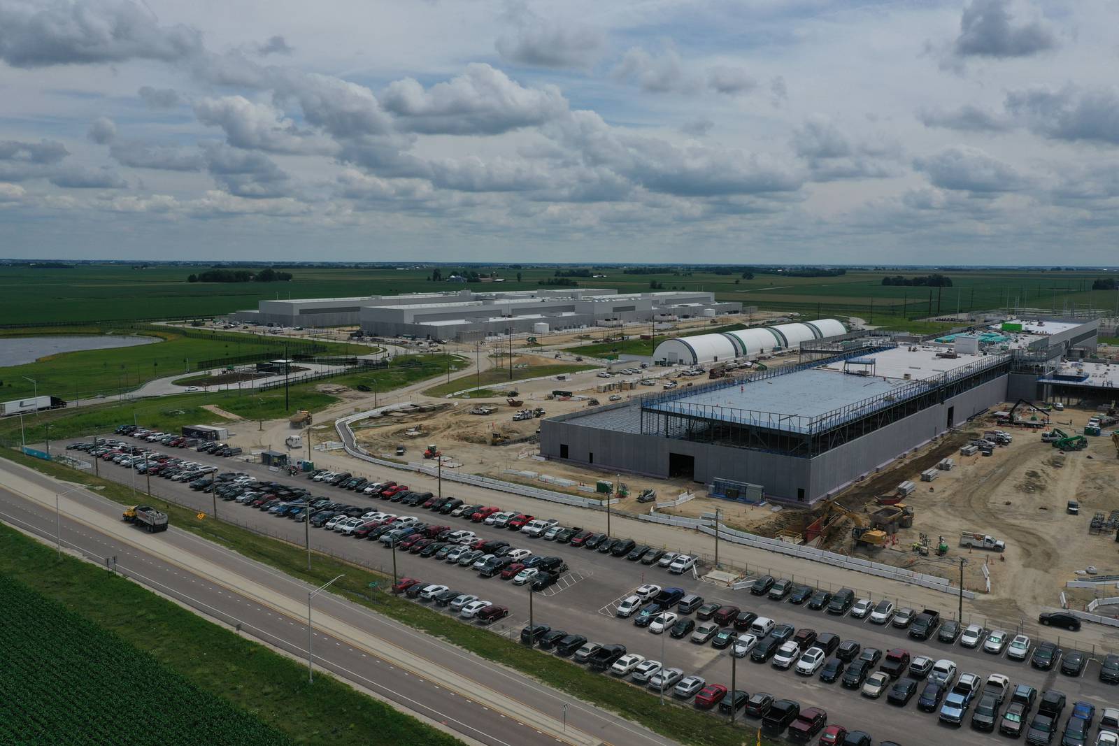 Photos: Meta DeKalb Data Center build continues – Shaw Local