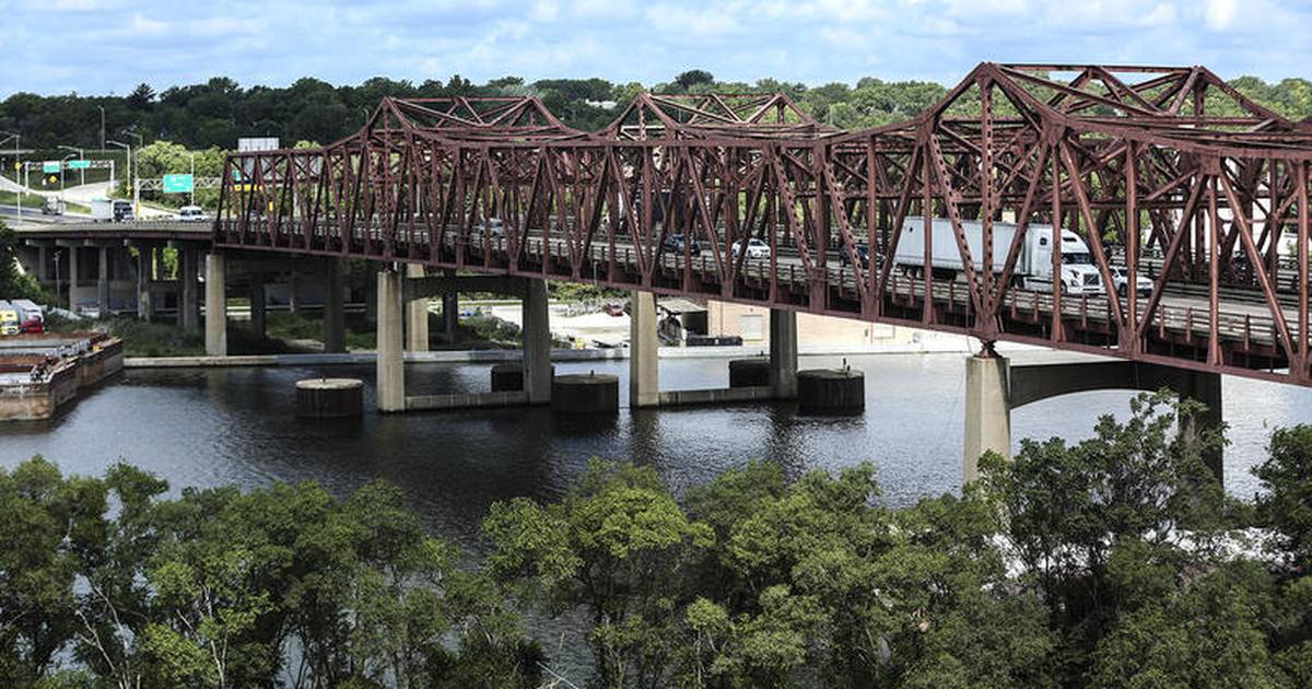 Bridge inspections in Joliet means more I-80 lane closures – Shaw Local