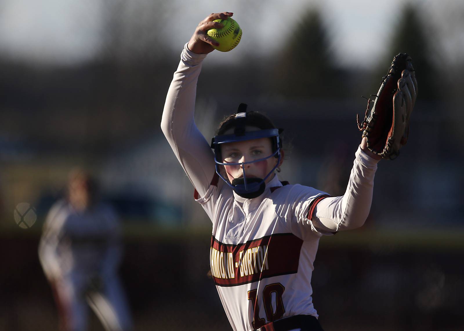 Softball: Hailey Holtz tosses 1-hitter to lead Richmond-Burton past ...