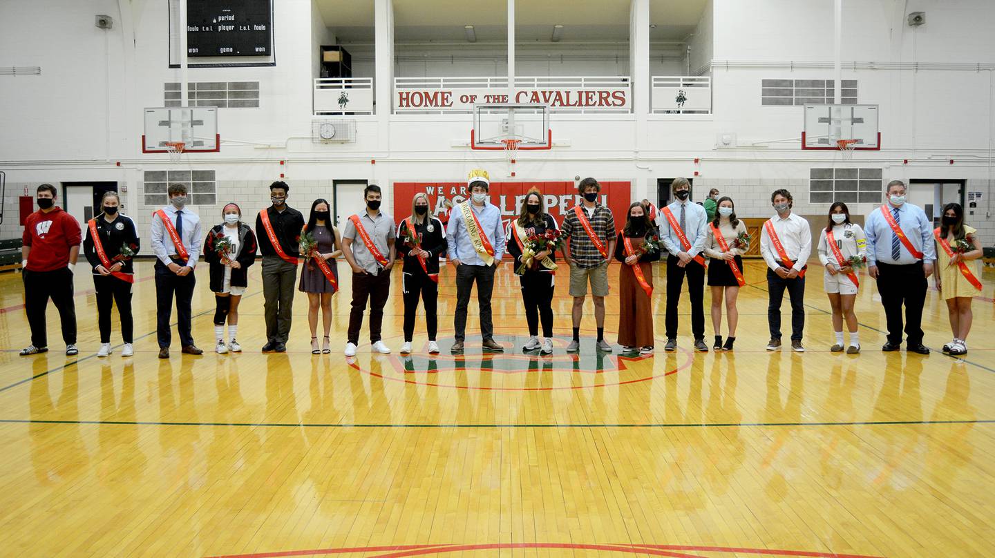 Seniors Aubrey Garretson, Levi Reed named LaSalle-Peru High homecoming ...