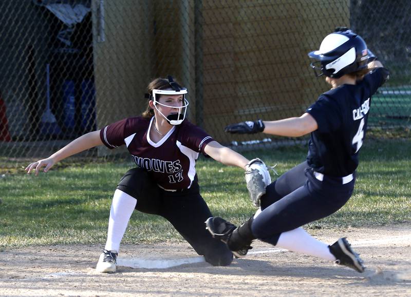 Photos: Cary-Grove vs. Prairie Ridge Softball – Shaw Local