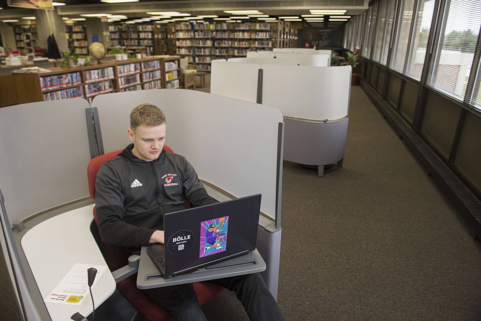 OSF Saint Luke announces scholarship opportunities for local students ...