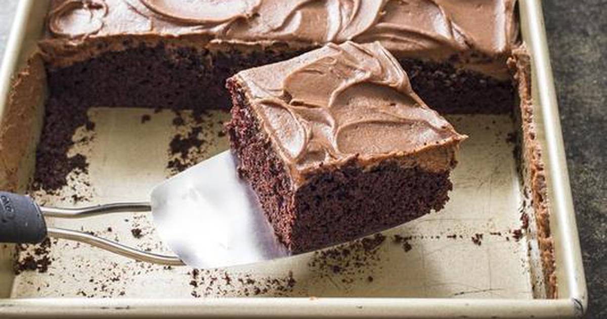 Invite your kids to help make this chocolate sheet cake – Shaw Local