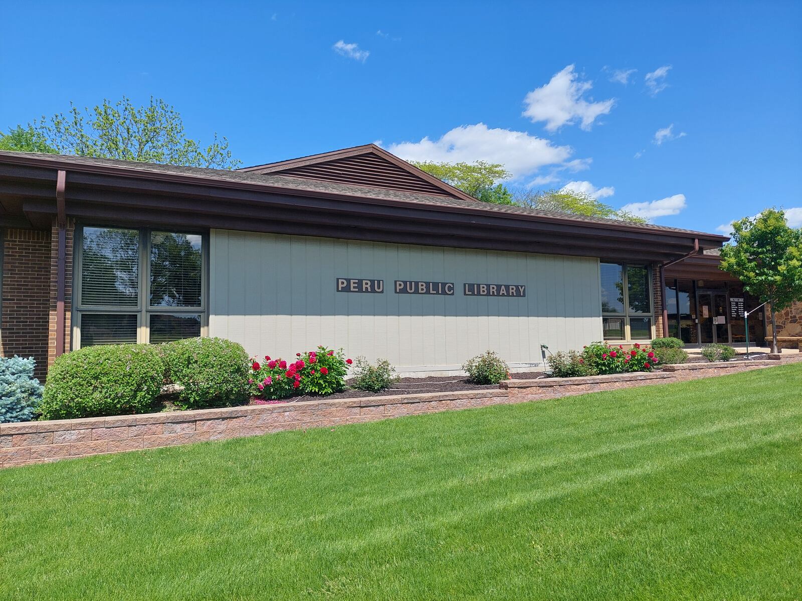 Peru library names new director – Shaw Local