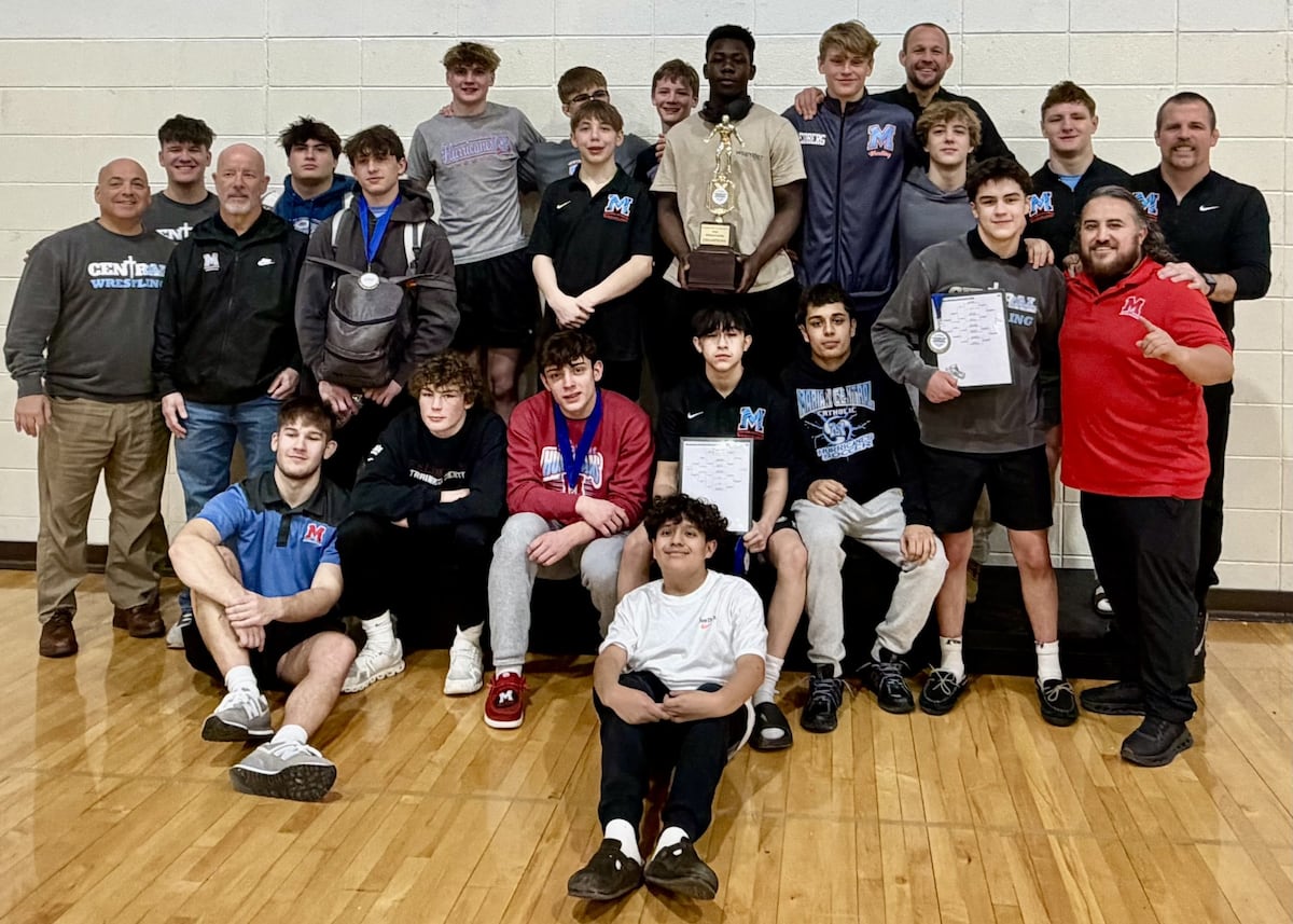 Marian Central wrestling seeks 4th straight IHSA regional title, this ...