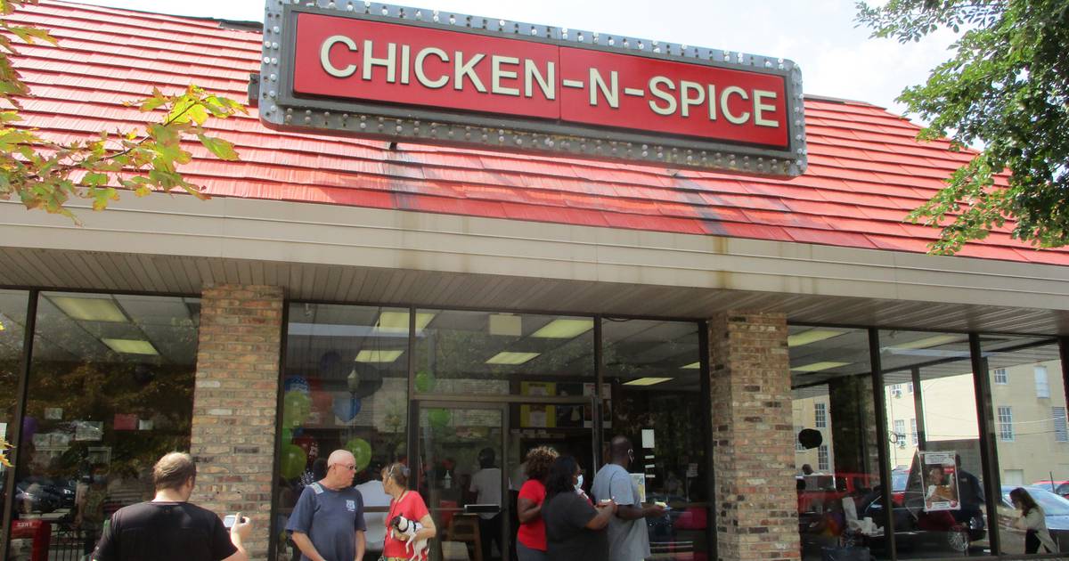 Original Chicken-N-Spice closes with laughter, tears, a state ...