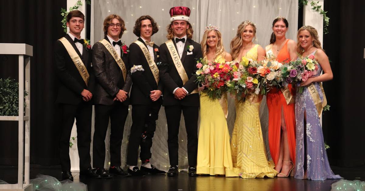 Photos: Spring Valley Hall High prom court – Shaw Local