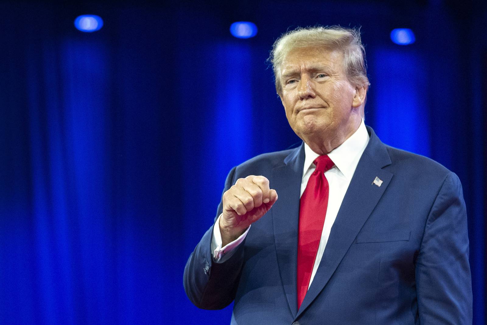 Cook County judge orders Trump removed from GOP ballot but holds ...