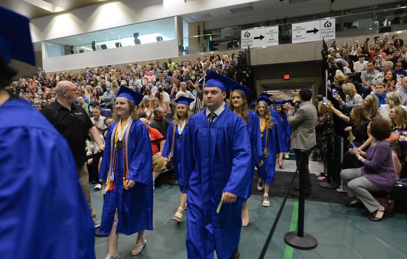 Photos: Wheaton North Graduation – Shaw Local