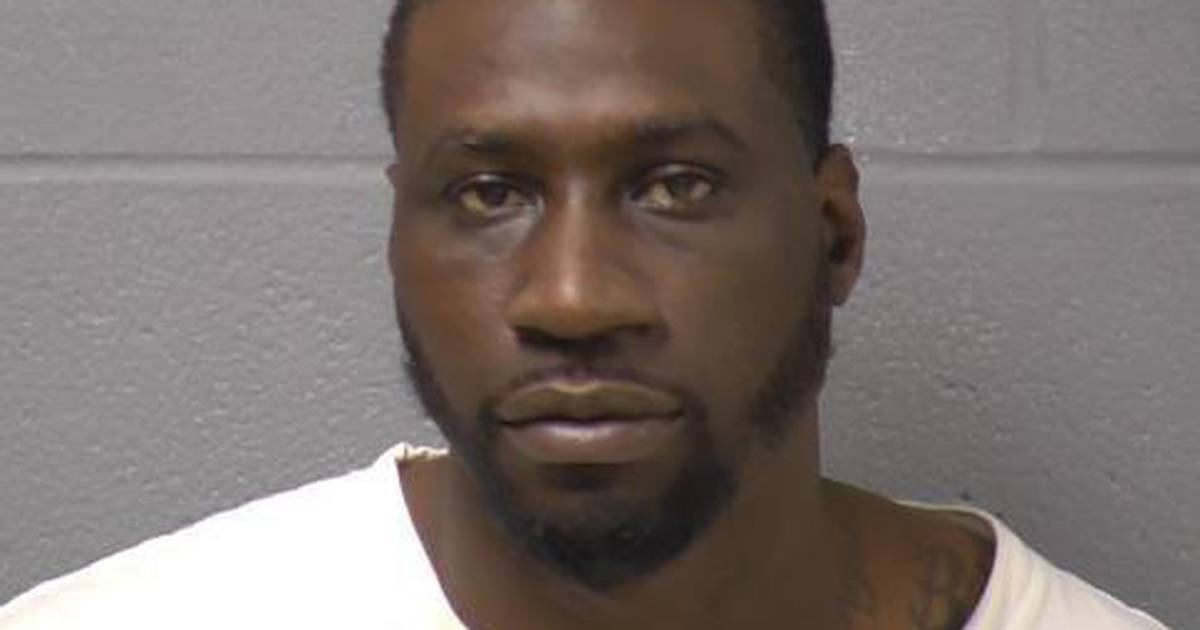 Bolingbrook shoestring strangler fled police, crashed vehicle: cops ...