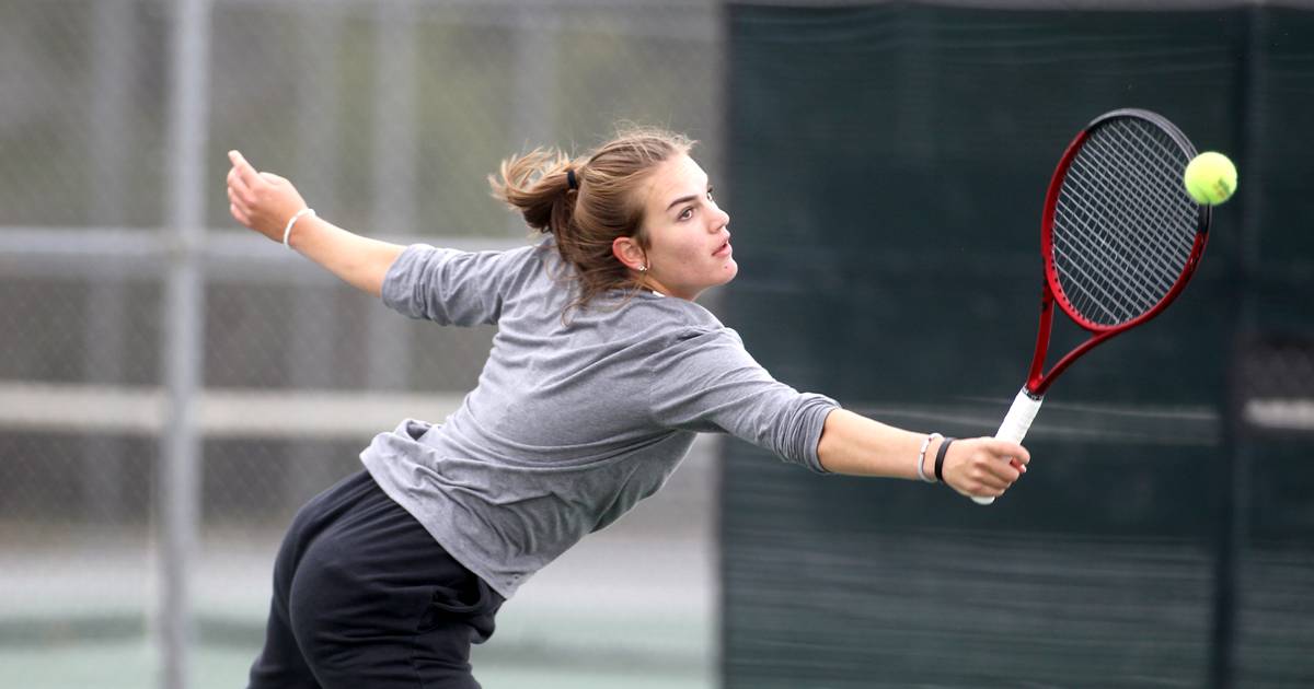 Photos: Girls state tennis tournament day 1 – Shaw Local