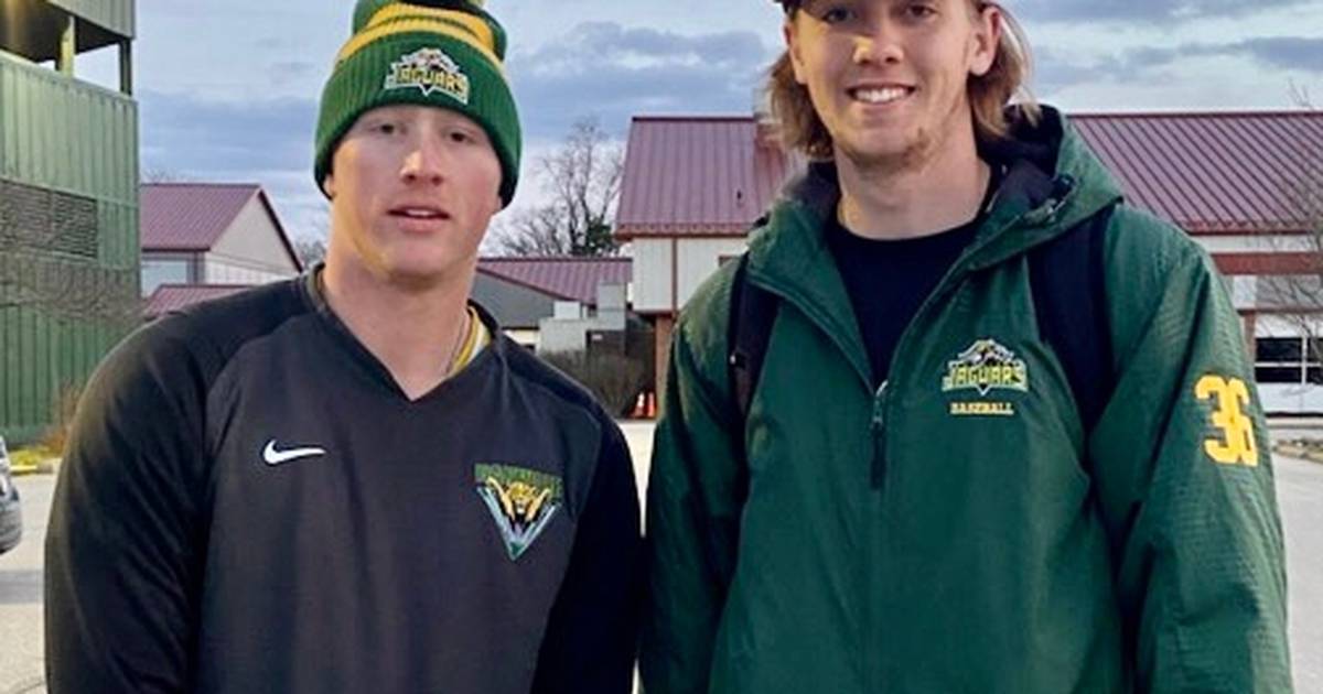 The two Lukes, Carlson and Olson, double up for Danville College – Shaw ...