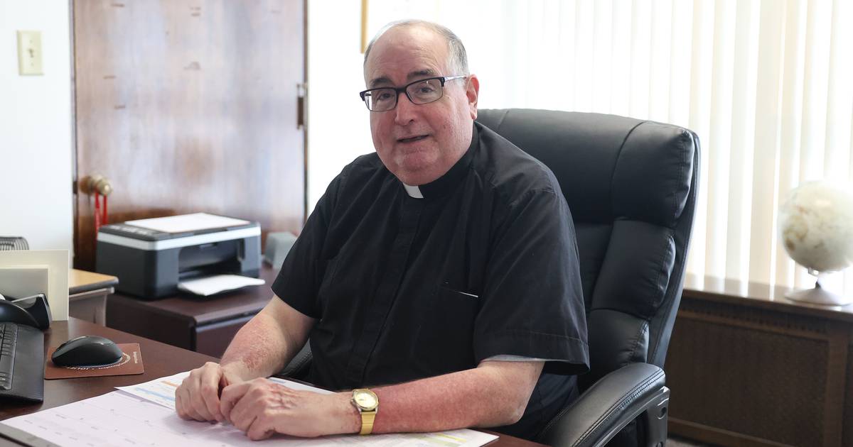 St. Joseph Joliet pastor Father Tim Andres says goodbye – Shaw Local