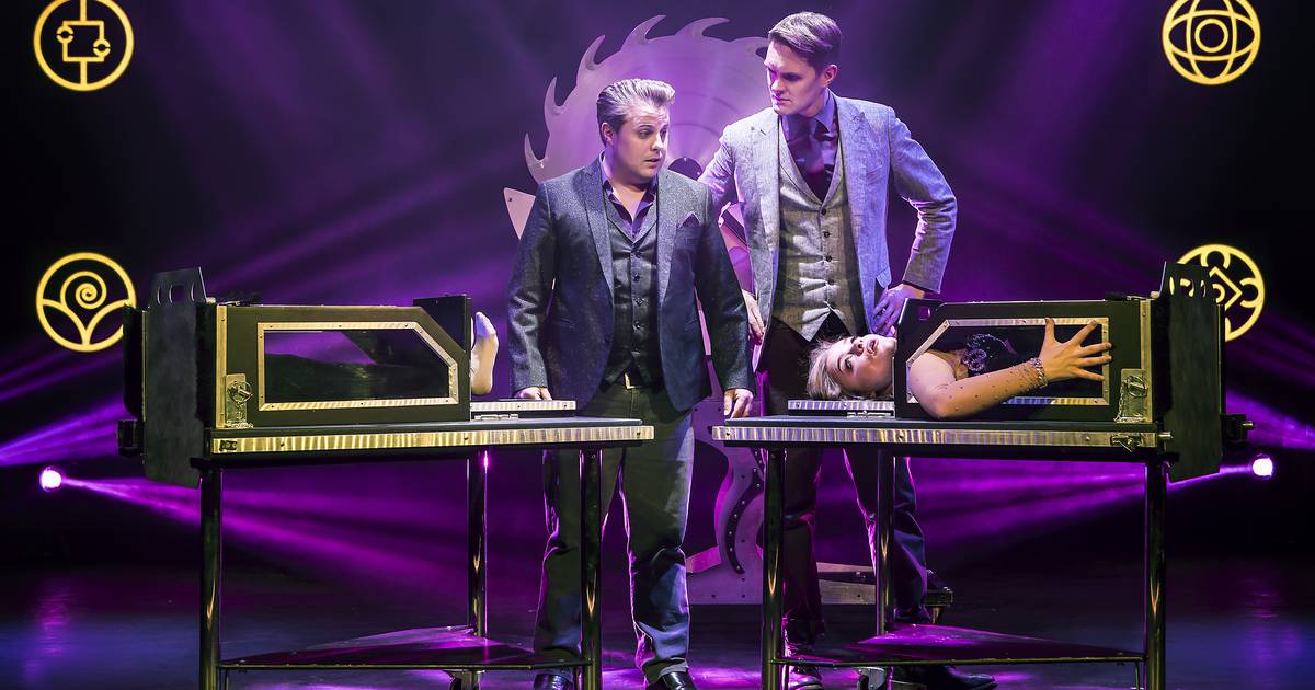 On the Record with Sam Strange – Shaw Local