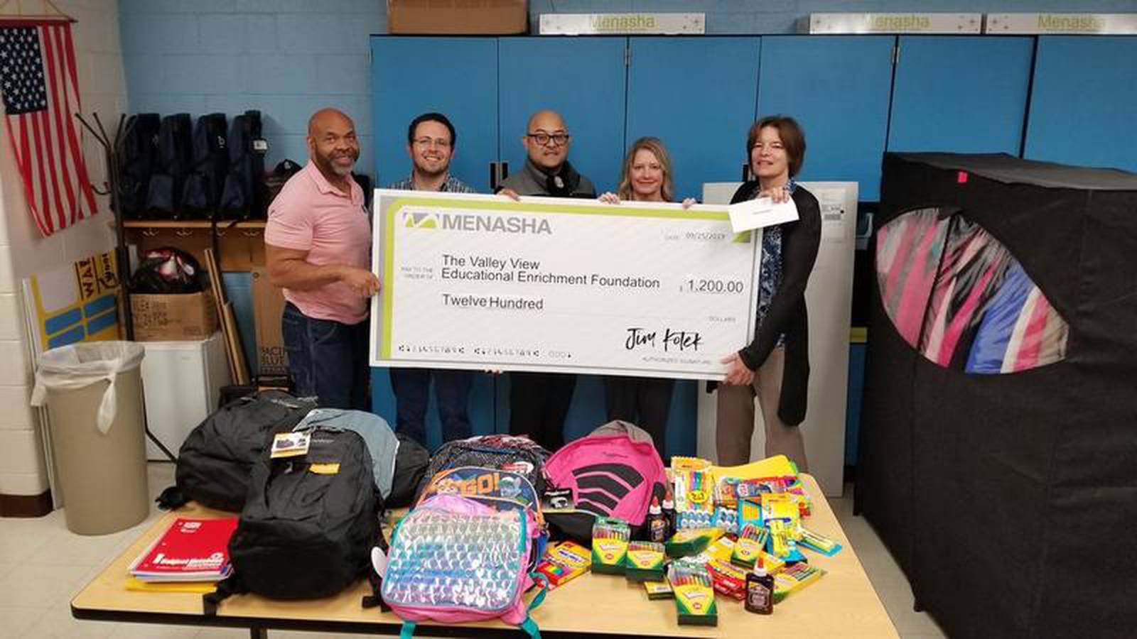VVSD community schools receive donations – Shaw Local