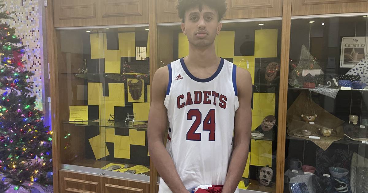 Boys Basketball: Trevon Roots’ block party highlights Marmion’s blowout ...