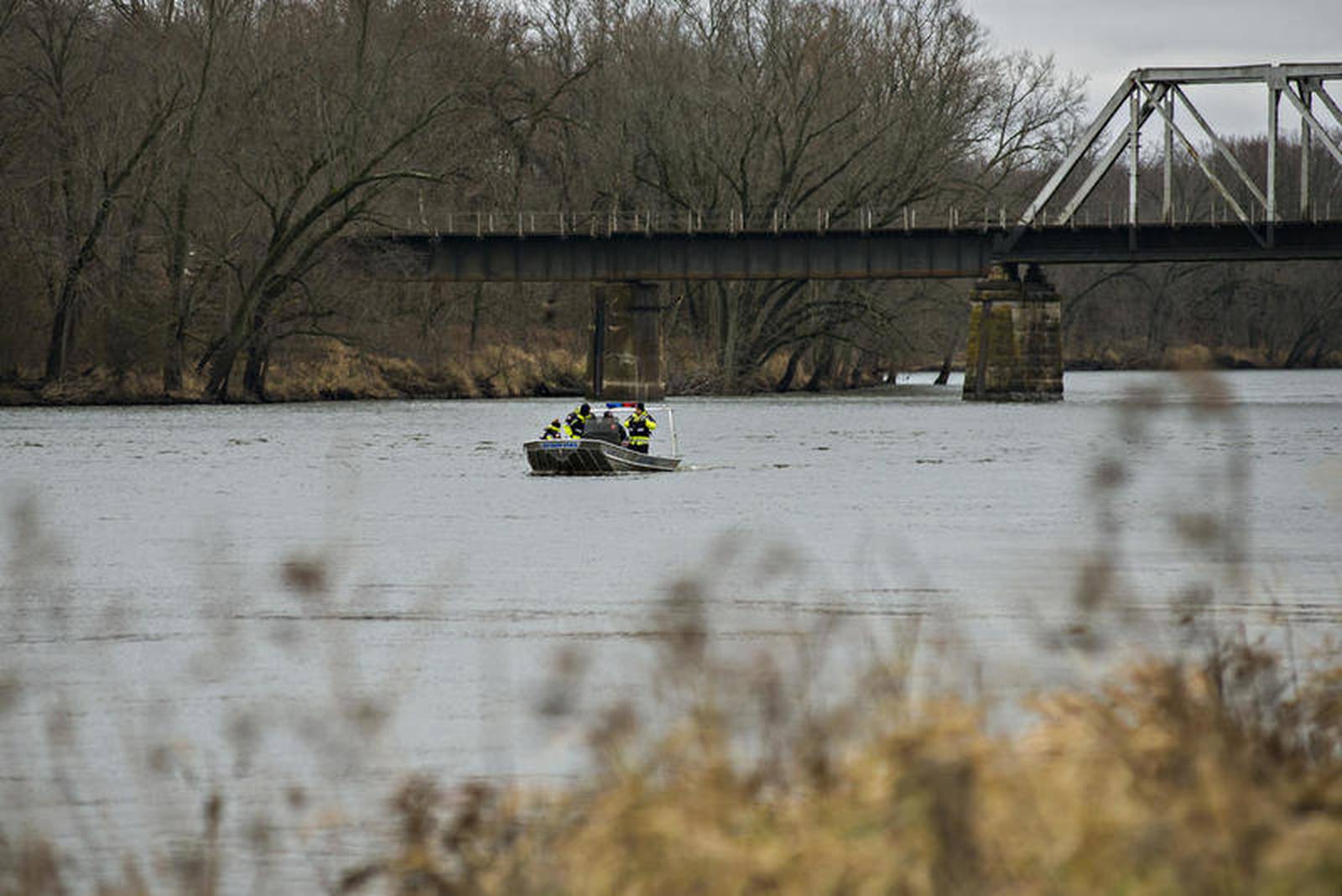 Divers on site in Oregon as search continues for missing boaters – Shaw ...