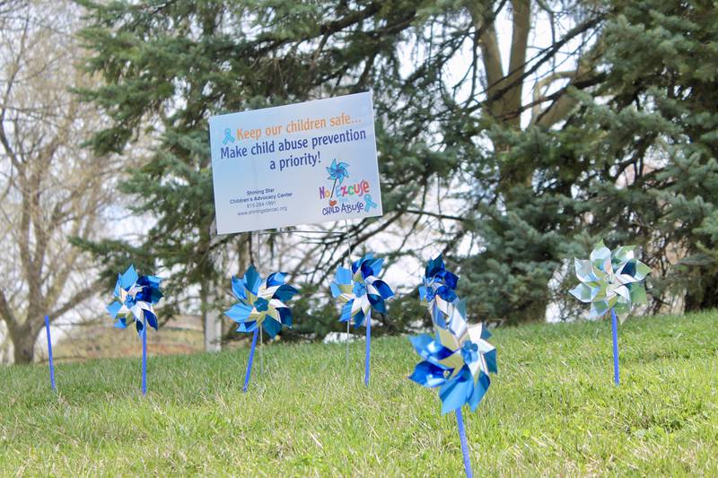 Photos: Blue pinwheels in support of prevention of child abuse – Shaw Local