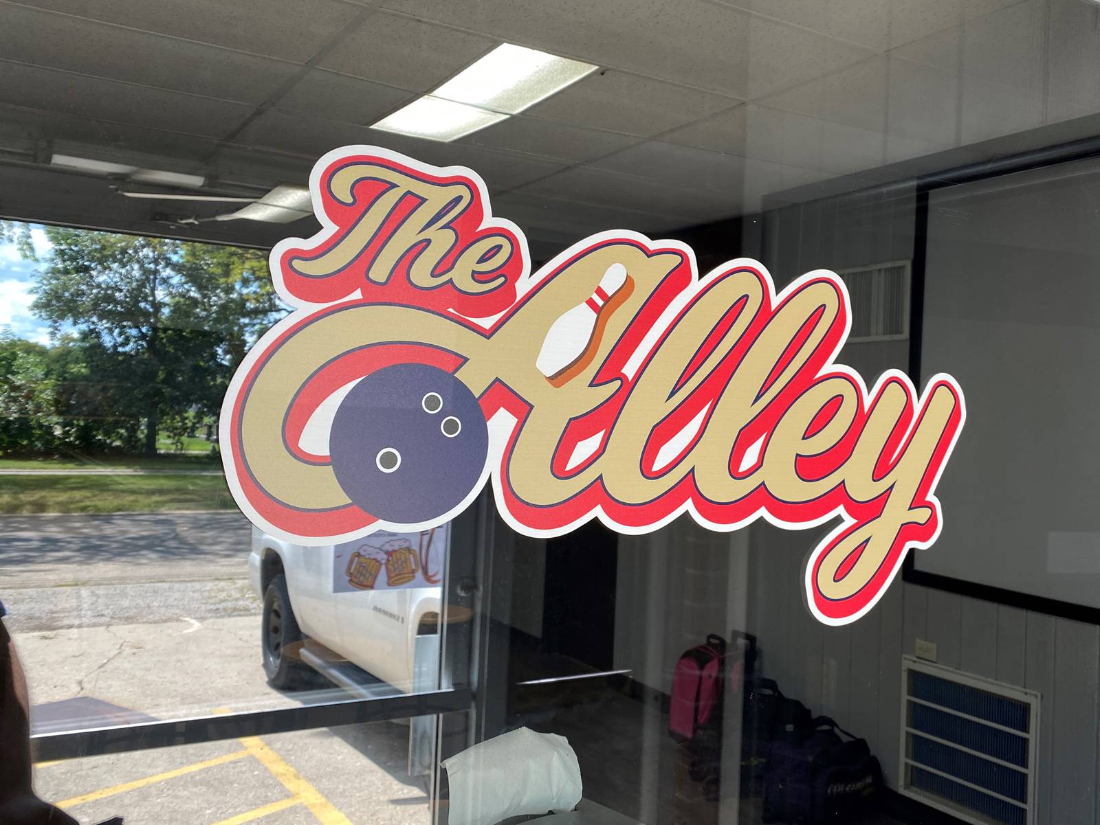 Peterson family almost ready to open The Alley at former Pinheadz in ...