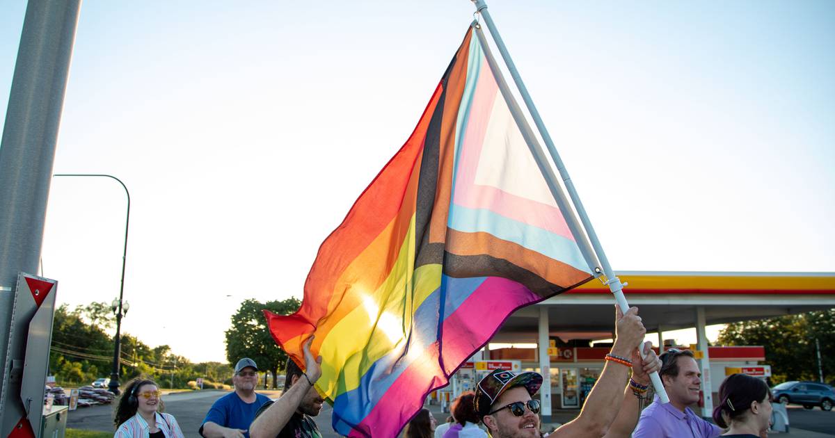 Photos: Rally in support of Pride Fire Hydrant in Geneva – Shaw Local