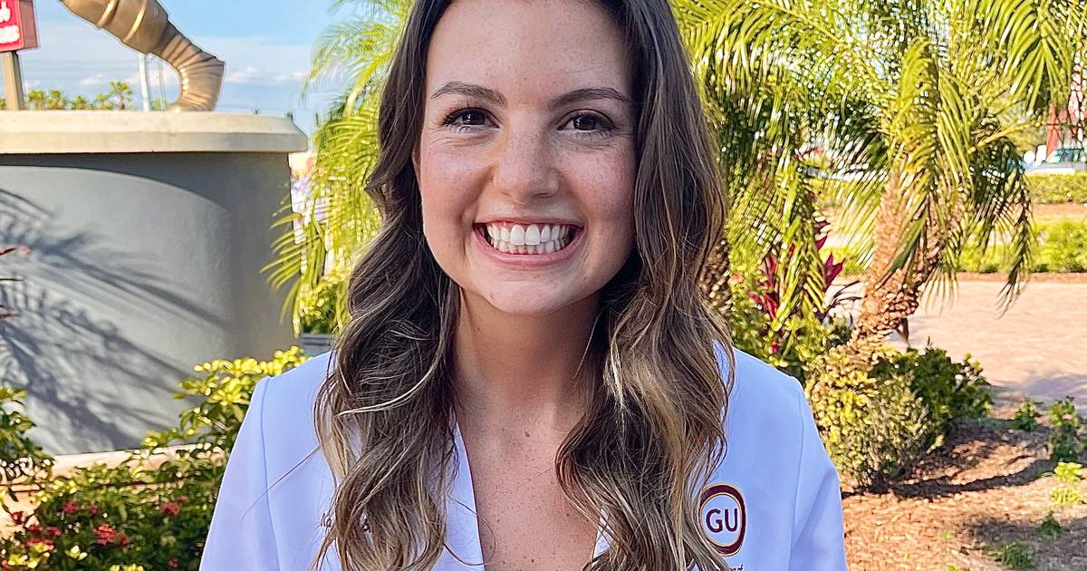 Kapper Scholarship awarded to Kayla Baum of DeKalb – Shaw Local