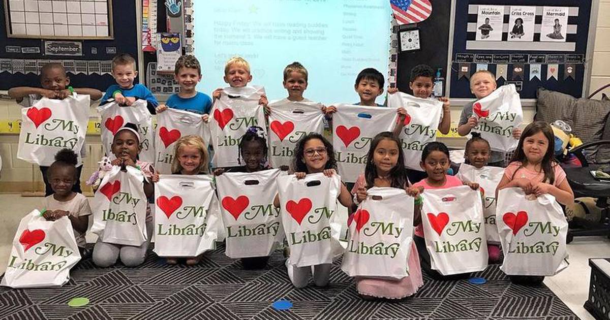 Library visits Bolingbrook students – Shaw Local