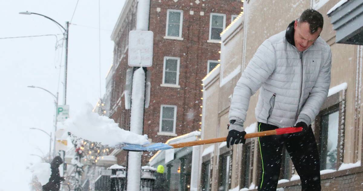 Photos: Snow continues across the Illinois Valley region – Shaw Local