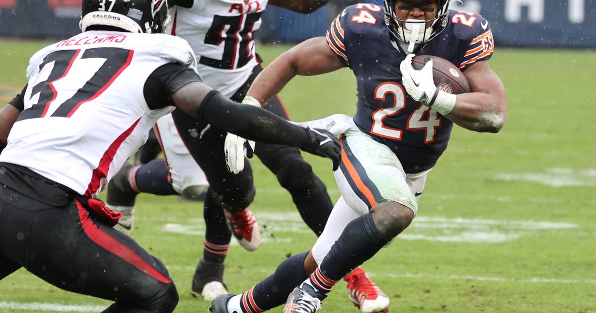 3 and Out: Chicago Bears roll past Atlanta Falcons in 37-17 win – Shaw ...