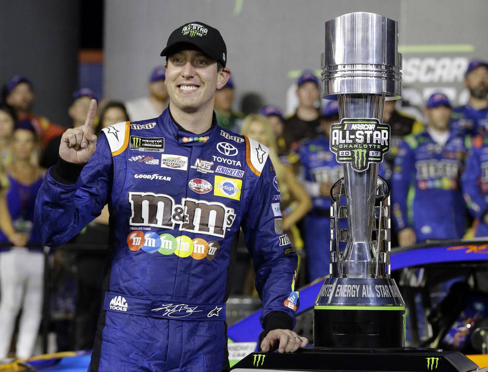 Kyle Busch scores $1 million with All-Star race victory – Shaw Local