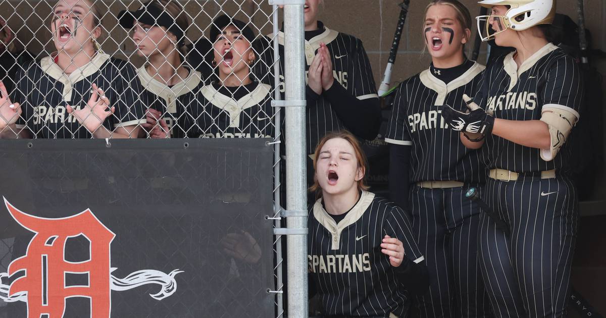 DeKalb, Sycamore met in baseball, softball rivalry games this weekend ...