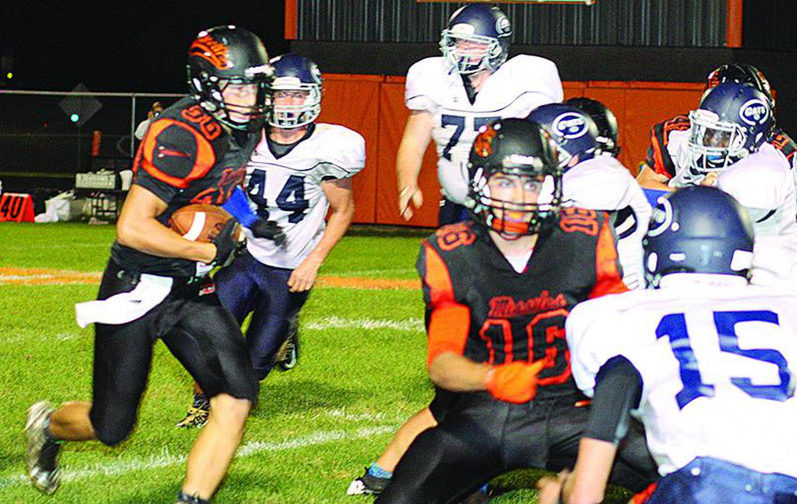 Football roundup: Mustangs take down Rams – Shaw Local