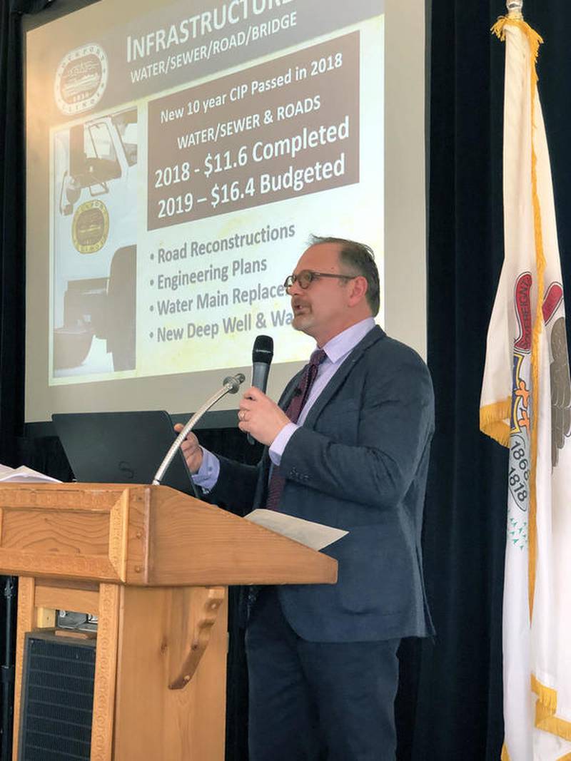 Lockport mayor highlights new business park, downtown revitalization in ...