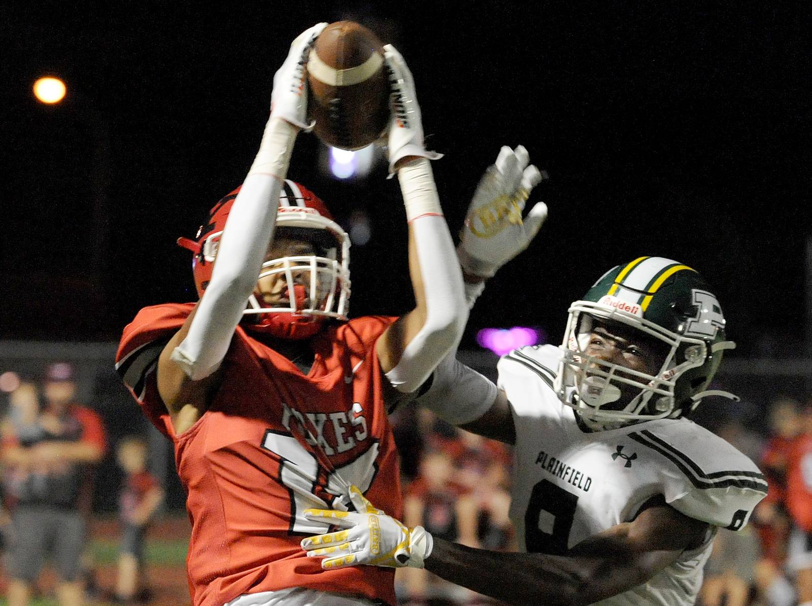 Record Newspapers football notes: ‘Fearless’ Yorkville sophomore Isaiah ...