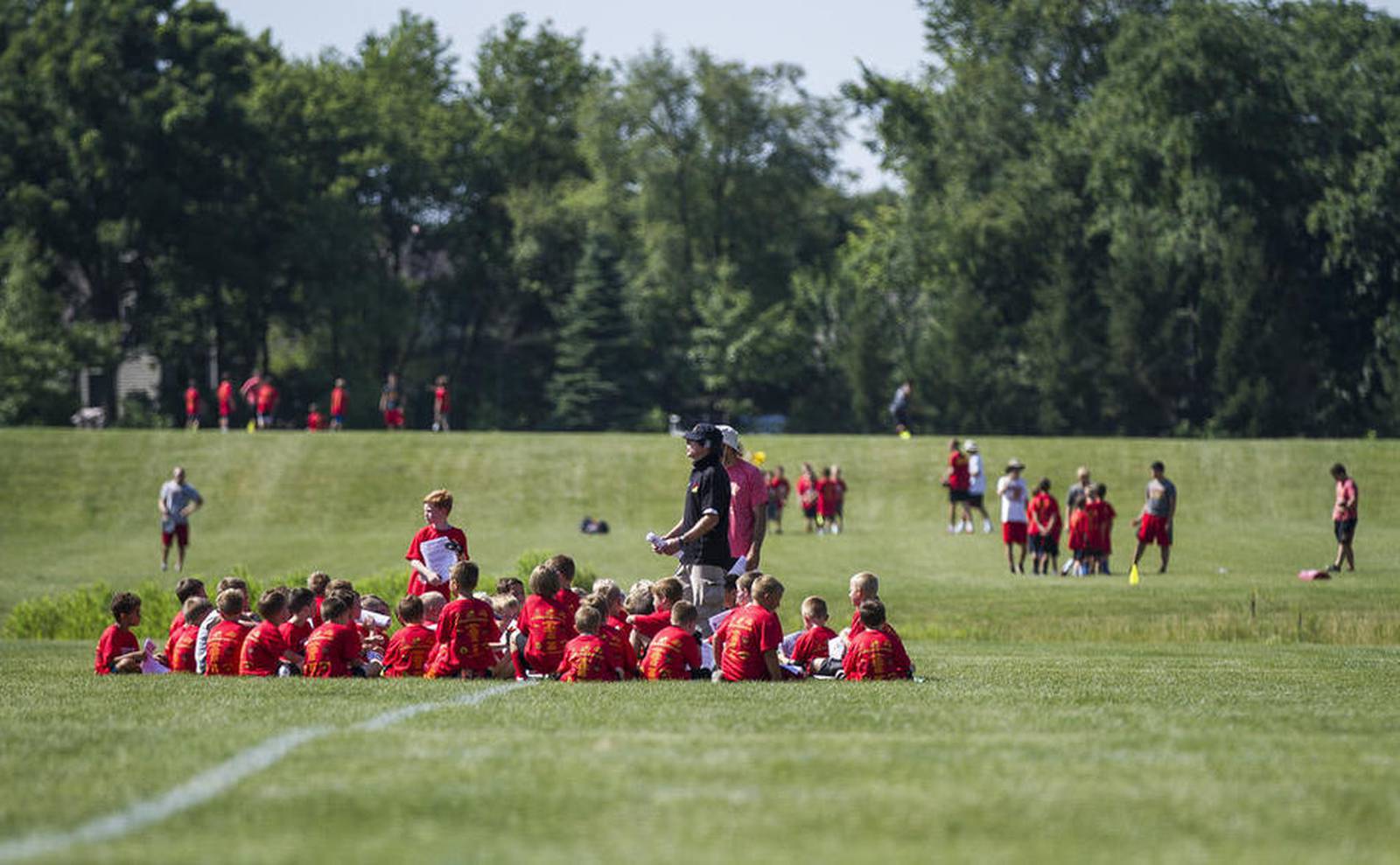 BHS, Batavia Youth Football Bulldogs take field together – Shaw Local