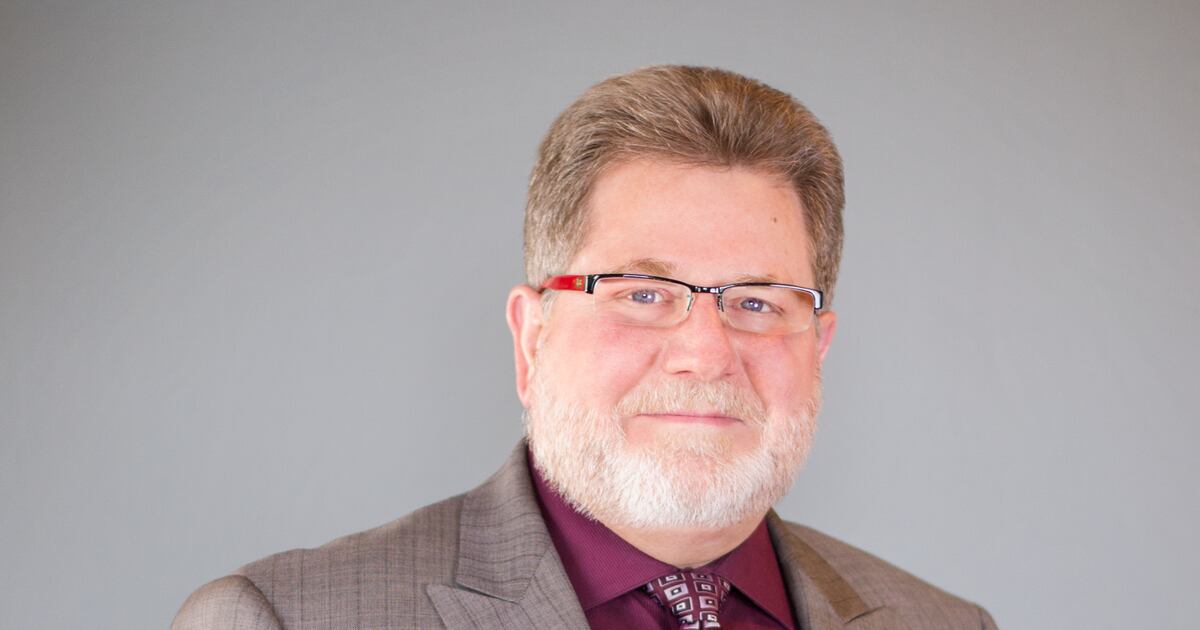 Geneva attorney Doug Warlick seeks GOP nomination for Kane County Clerk ...