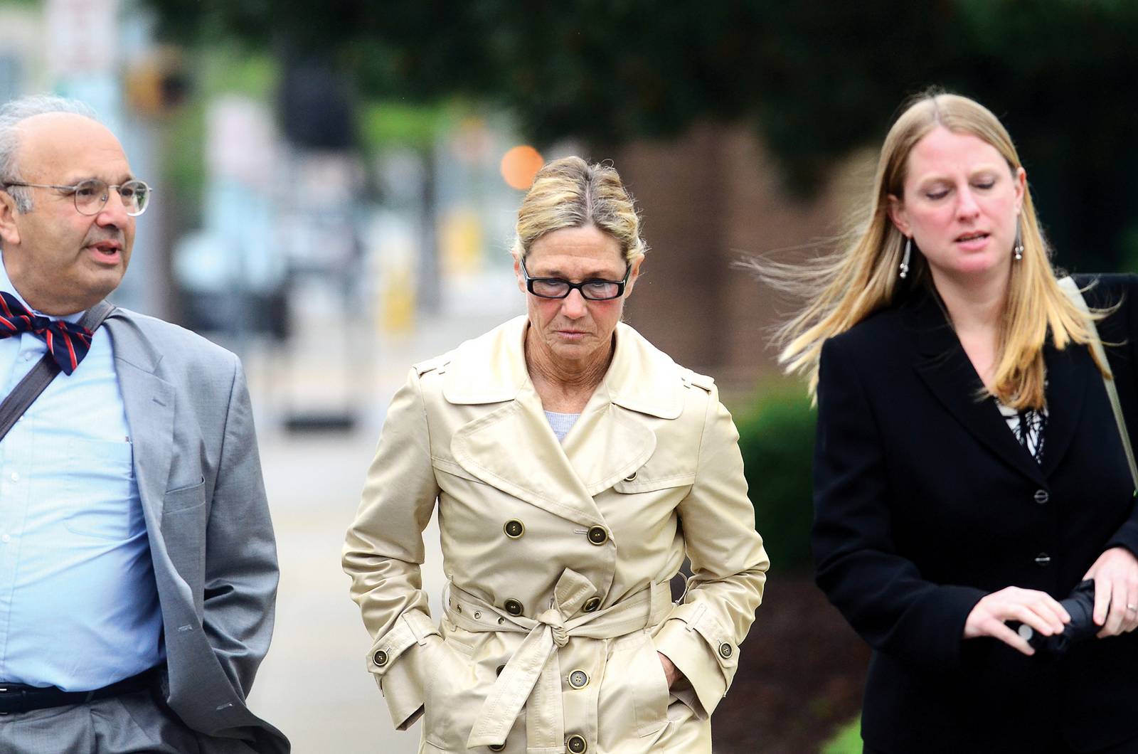 Biden commutes prison sentence of Rita Crundwell, former comptroller ...