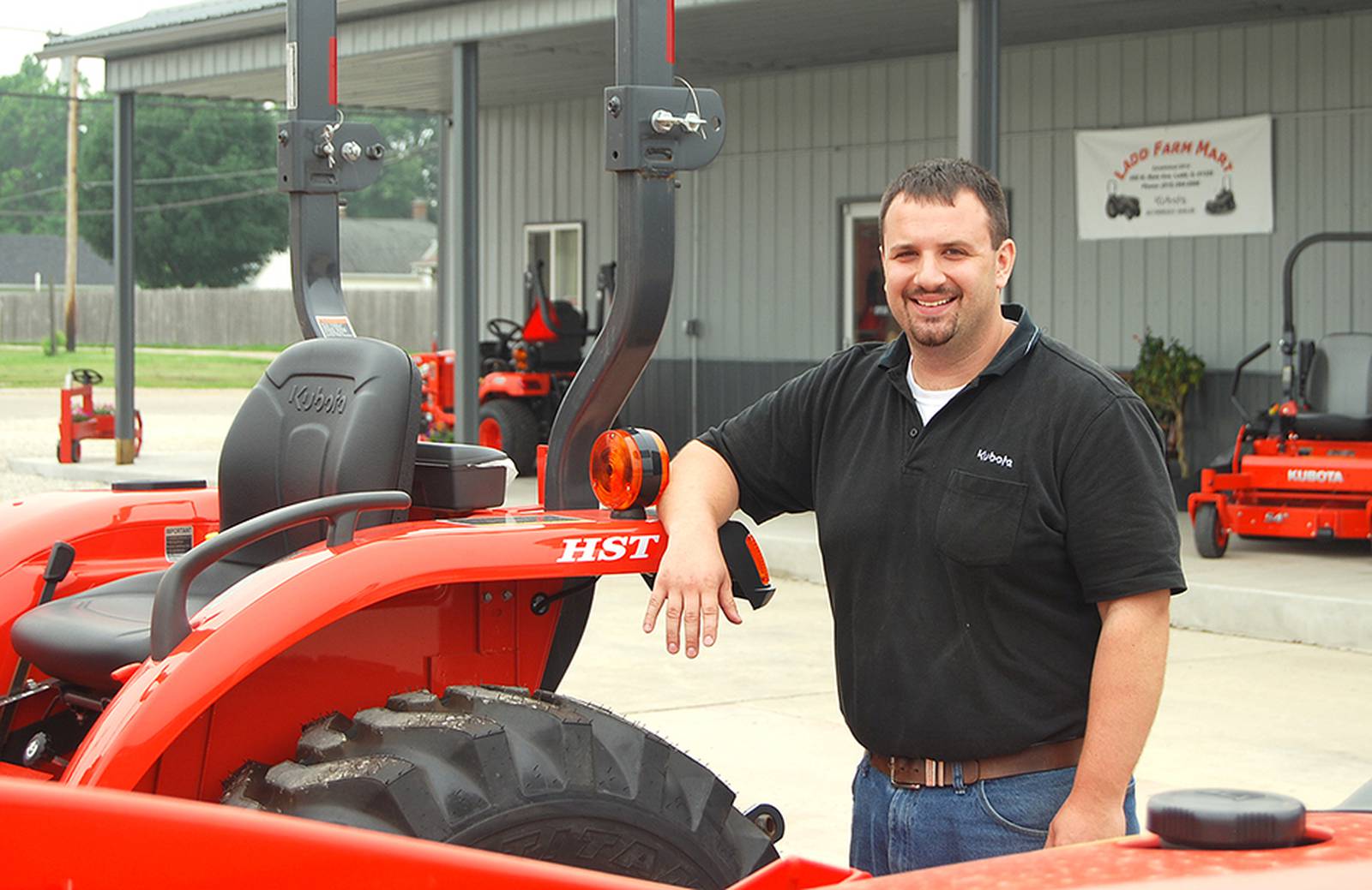 Ladd Farm Mart opens – Shaw Local