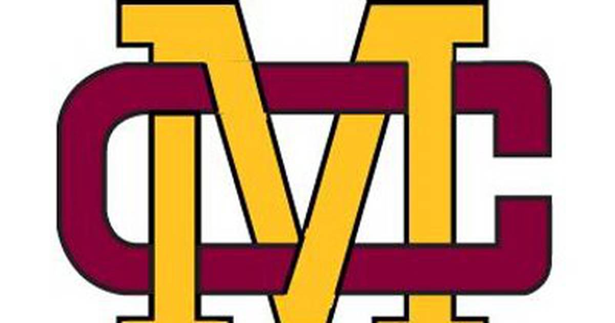 Montini baseball wins regional semifinal in extra innings: Thursday’s ...